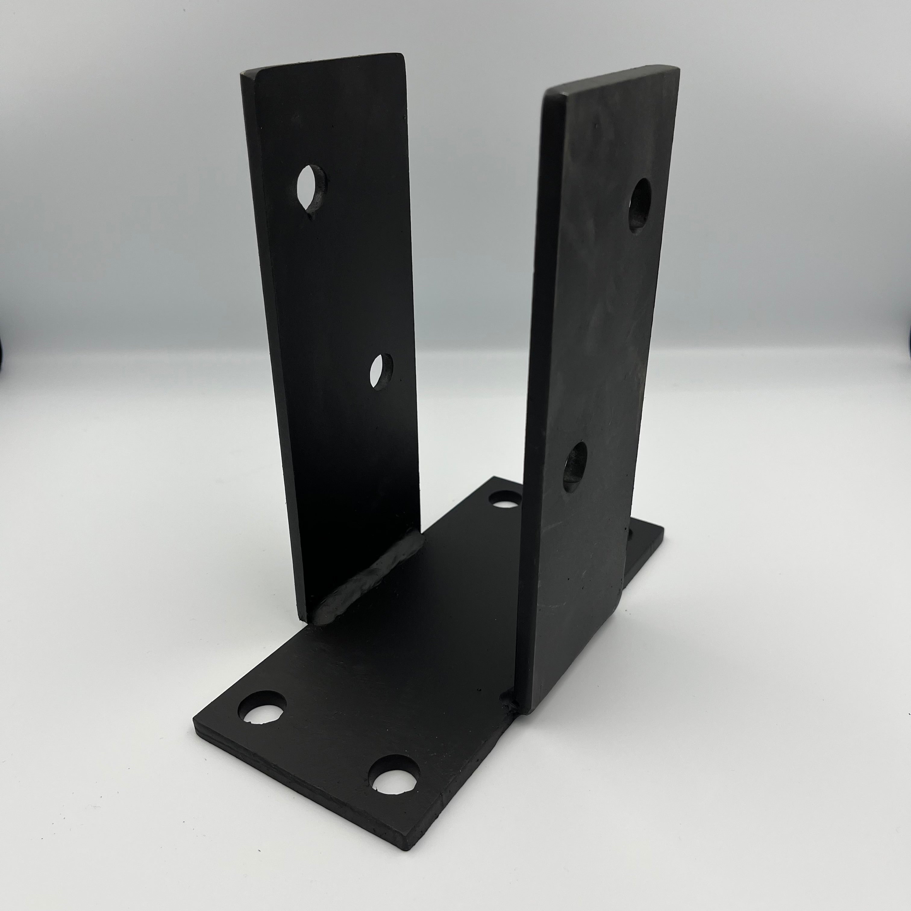 FENCE BRACKETS 4X4 DRESSED BRACKET NARROW THRU BOLT/LAG – Canada Scaffold